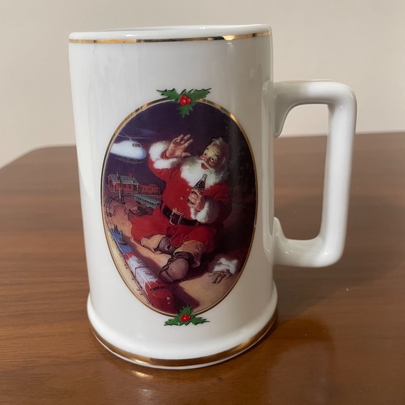 Coca Cola | Dining | Coca Cola 996 Collector Edition Seasons Greetings ...